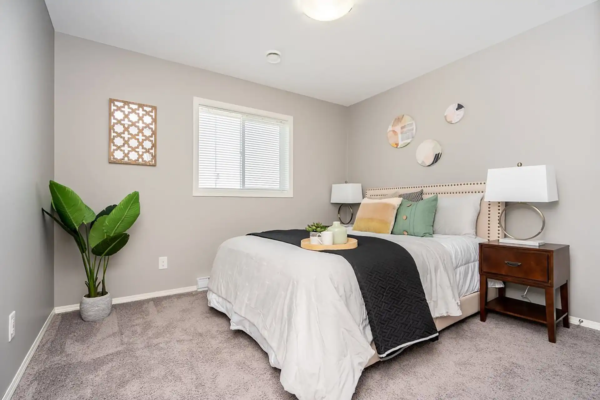 Legacy Towers | Apartments Rental in North Kildonan, Winnipeg R2G 1R2, R2G 0A7, and R2G 0G5 ...